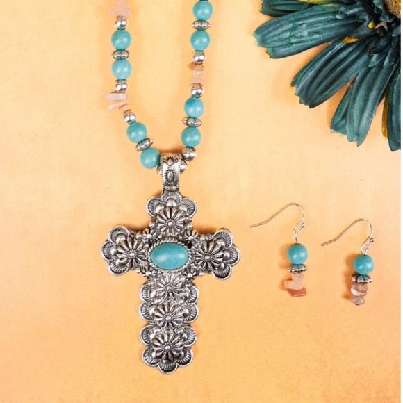 One Blessed Nana | Jewelry | Nwt Boutique Bonanza Cross Beaded Stunning ...